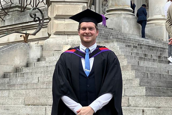 Meet our 2023 graduates - Gareth Price | University of Portsmouth
