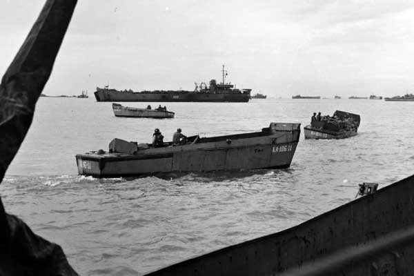 The Royal Navy’s Role in Operation Chromite | Blogs